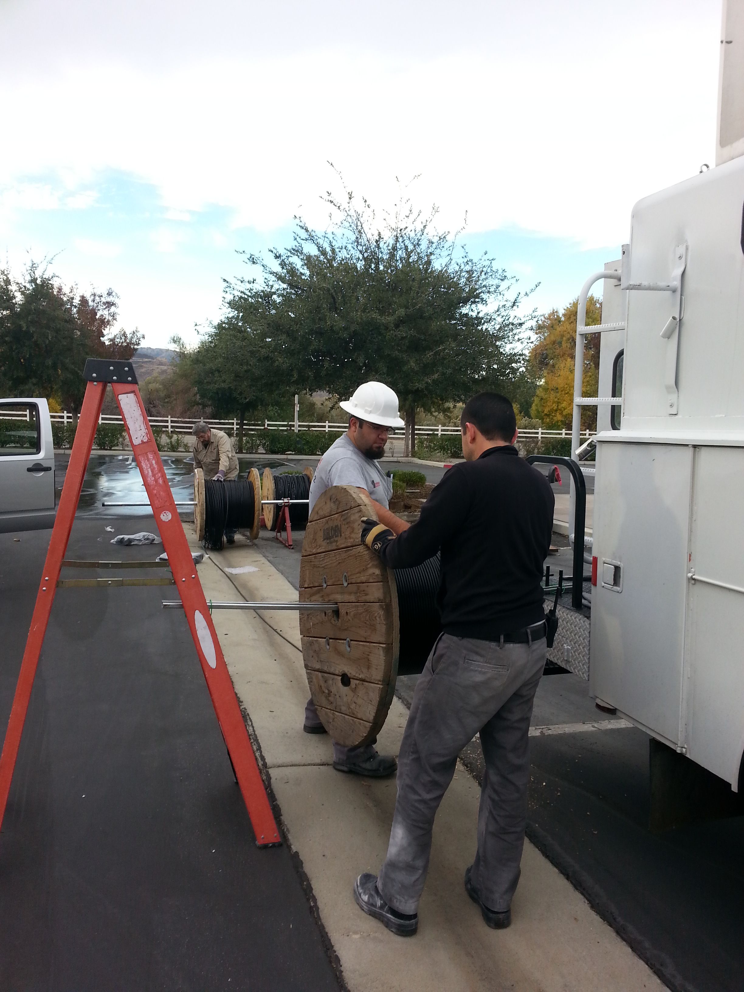 Data and Fiber Optic Cabling | Los Angeles Commercial Electrician